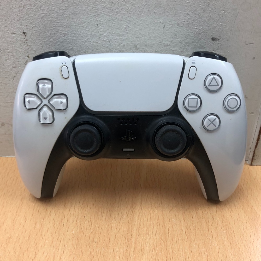 Pre-owned Sony PS5 Official DualSense Controller White - Own4Less